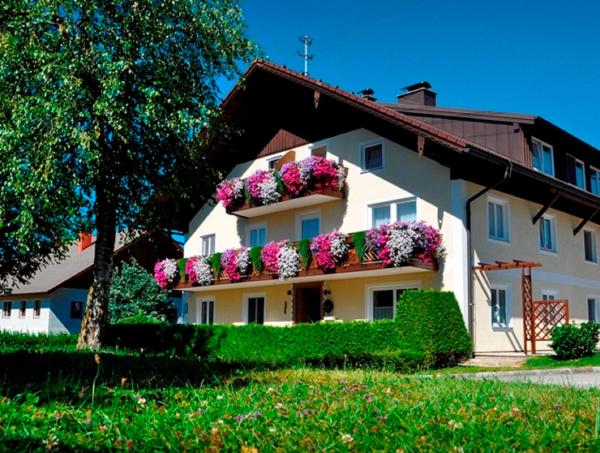 Gästehaus Jedinger - Attersee