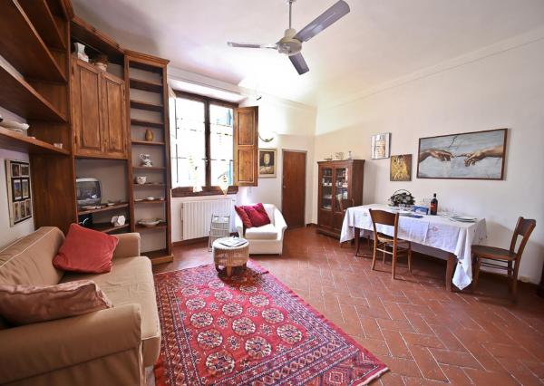 Apartments Florence - Via Pergola Maria - Florence