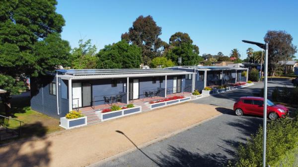 Acacia Caravan Park & Holiday Units - Ararat