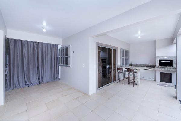 Casa à 80m Da Praia - Pôrto Belo
