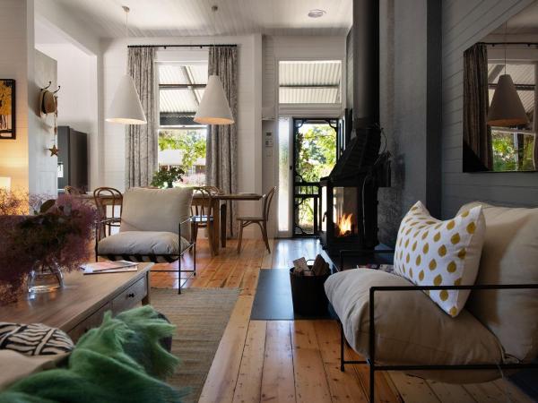 The Elm Tree - Daylesford