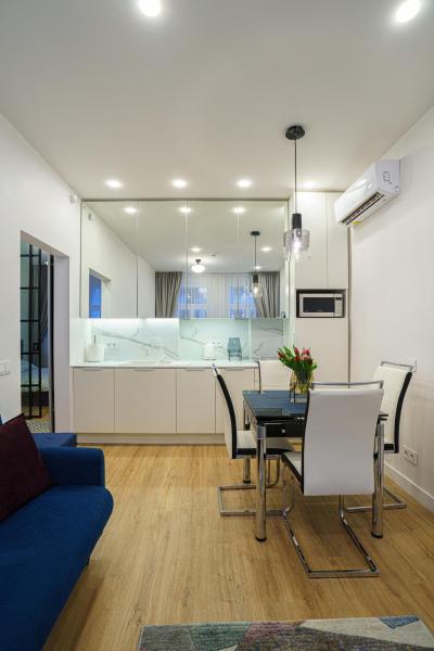Moder Chic Apartment In Center-prime Rentals - Kaunas