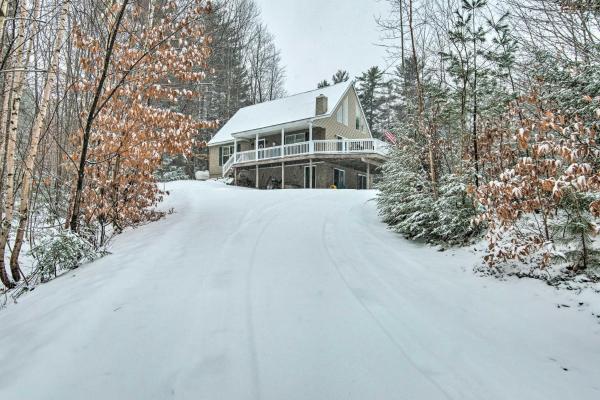 Family Ski Getaway With Hot Tub, Near Cranmore! - Conway, NH