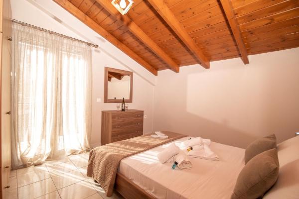 Nobbi City Centre Apartments - Zakinthos