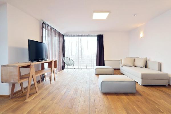 Living In Aparthotel - Oradea