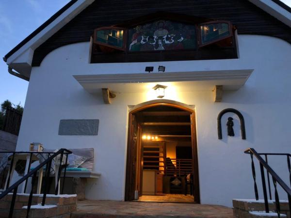 La Chapelle - The Library - Western Cape