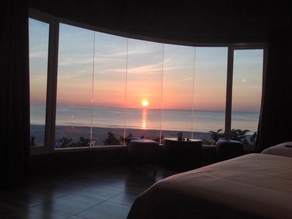 Ban Tawansongfa - Lang Suan