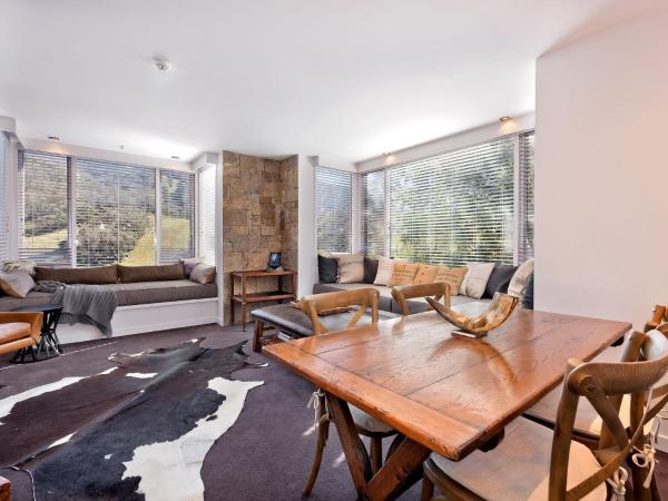 Koko Nanook - Squatters Run 15 - Perisher Ski Resort