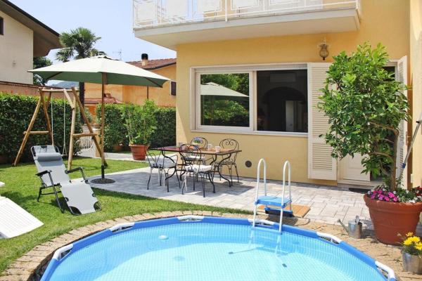 Villa In Camaiore Near Sandy Beaches - ピエトラサンタ