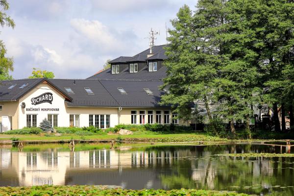 Hotel Leopold Račín - Czechia