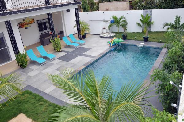Magnifique Villa Climatisée Avec Piscine à Warang - Villa Keur Damel Et Linguère - Senegal