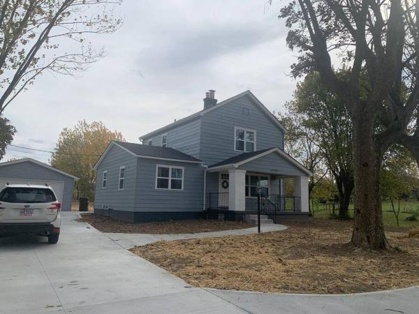 Remodeled Farm House With Plenty Of Charm - Fantasy Farm, Middletown
