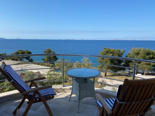 Amazing Villa Galeb In Murter - Tisno