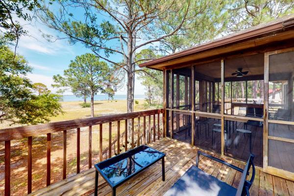 Coronado Cove Cottage - Dauphin Island