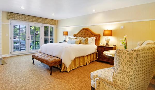 Wayside Inn - Carmel-by-the-Sea, CA