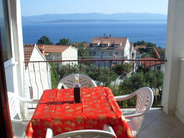 Apartment In Bol With Sea View, Terrace, Air Conditioning, Wifi 3831-2 - Brač