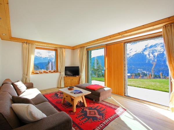 Apartment Chesa Sül Muot By Interhome - Sankt Moritz