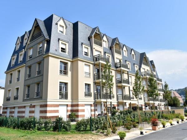 Apartment Les Arts-1 By Interhome - Deauville