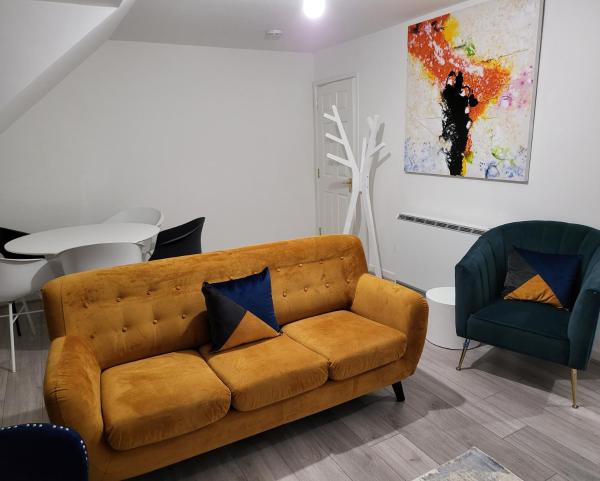 Garland Modern 2 Bedroom Apartment With Parking London - Dartford