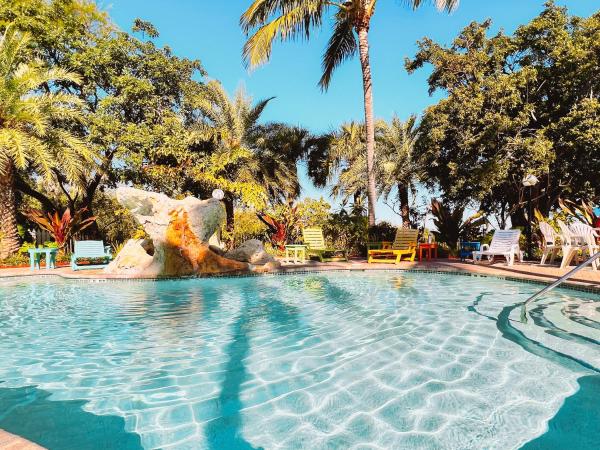 The Ocean View Inn - Florida Keys