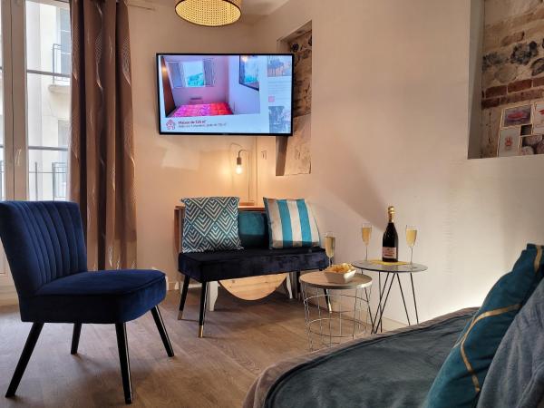 L éTablissement La Plage A 2 Pas Vous Propose, 3 Appartements Deux Chambres, 1 Appartement Une Pièce Avec Climatiseur , Netflix, Lits Faits à Votre Arrivée, Serviettes De Toilette, Ménage, Wifi, En Hyper Centre ,Plage à 100m, Box à Vélos - Plage de Dieppe