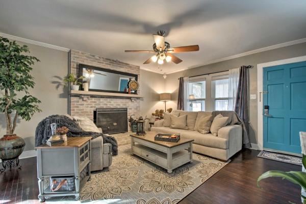 Modern Florence Getaway With Patio And Grill! - Alabama