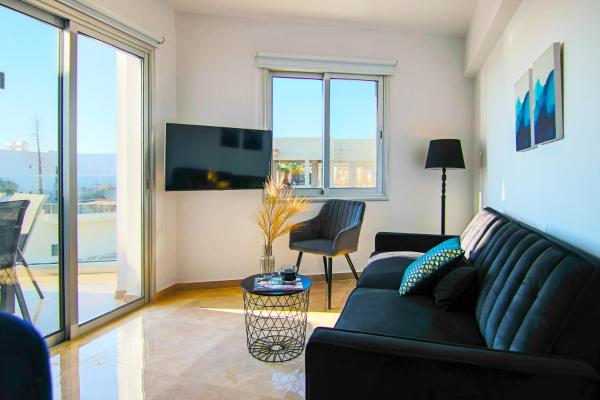 Phaedrus Living Seaside Residence Lighthouse 70 - Paphos