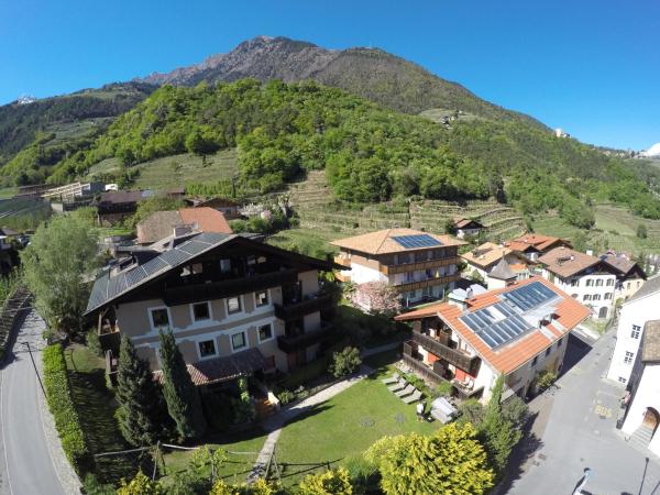 Ferienwohnungen St Hippolyt Mit Hallenbad - Lana