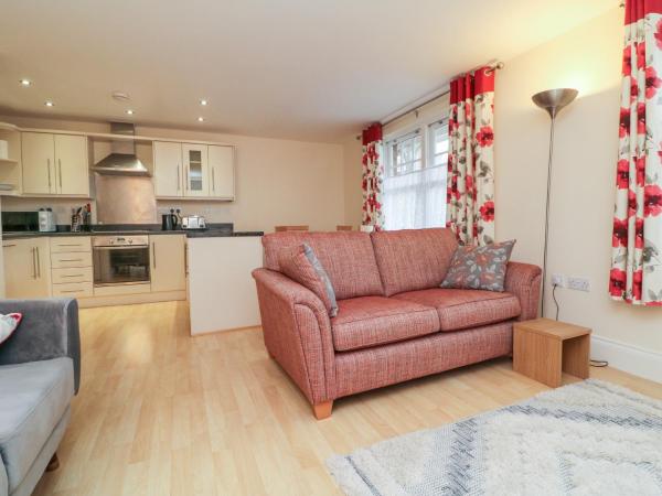 1 Tregonwell Court - Minehead