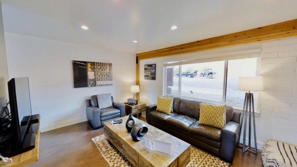 Moab Flats ~ 8, Southwest Luxe. Escape From The Worries Of The World - Utah