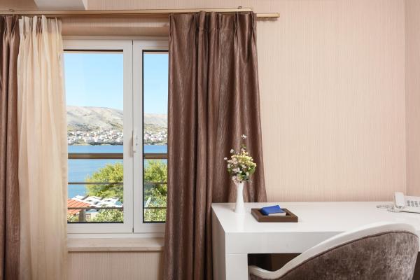 Family Hotel Zanè - Pag