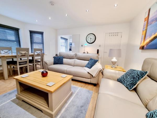 Bournemouth Luxury Apartment - Bourne