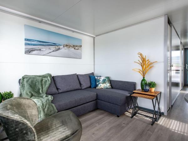 Waterlodge Blue Island On Jetty For 4 People - Netherlands