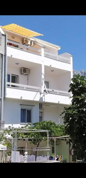 Apartmani Jukanovic - Brela
