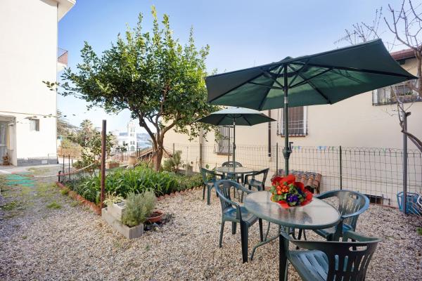 Old City Apartment Seaview - Bordighera