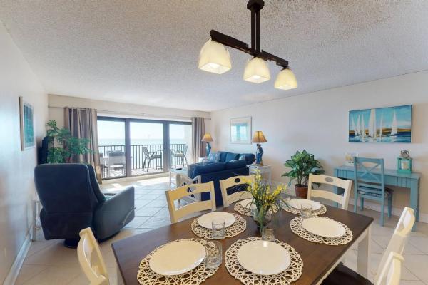 210 - Sandy Shores - Madeira Beach, FL