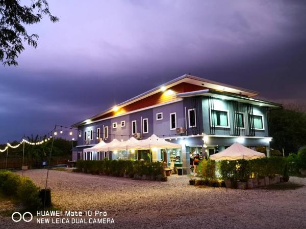 บ้านแก่งรีสอร์ท เชียงคาน - Chiang Khan