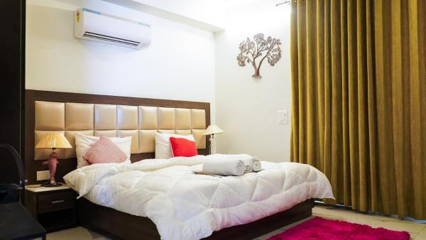 Lime Tree Service Apartment - Near Artemis Hospital ,Gurgaon - Gurgaon