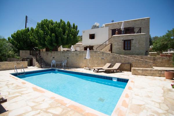 Elpida's Stone Houses - Argaka