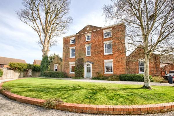 Libbard House - Aéroport de Birmingham (BHX)