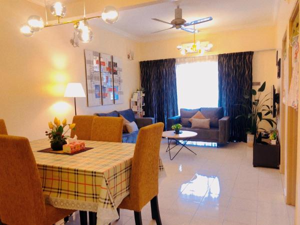 101 Sky Mirror Homestay - Kuala Selangor