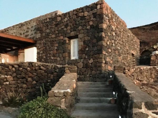 Antico Dammuso In Riva Al Mare - Pantelleria