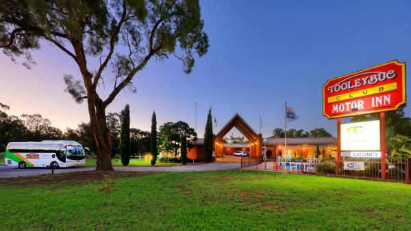 Tooleybuc Club Motor Inn - Australia
