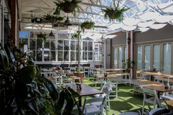 Oscars Hotel And Cafe Bar - Ballarat