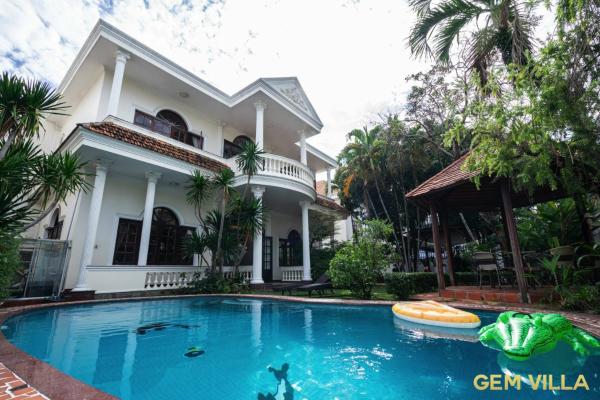 Gem Villa 10 - 5 Bedroom, 6 Bathroom, Big Pool, Big Garden - Hô Chi Minh-Ville