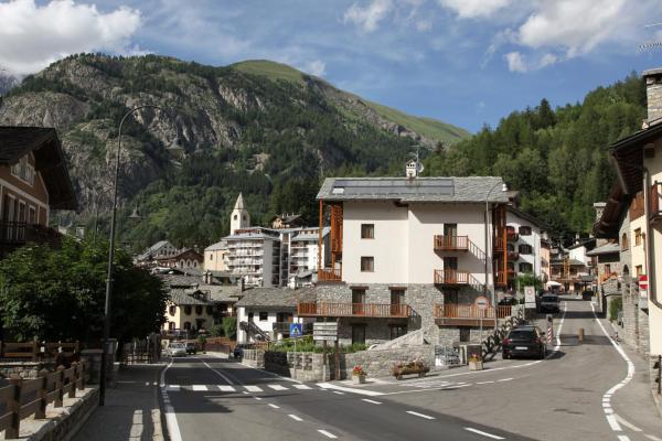Enclos De Moro - Apartments Berthod - Courmayeur