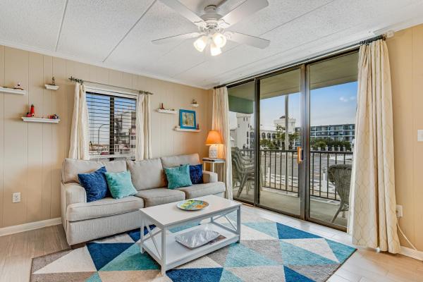 Condesa 201 - Rock N Roll, Ocean City