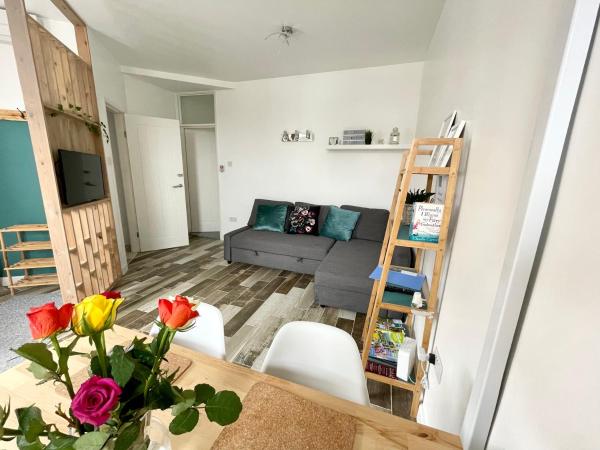 The Corner House - Modern Chesterfield Town Centre Apartments - 체스터필드