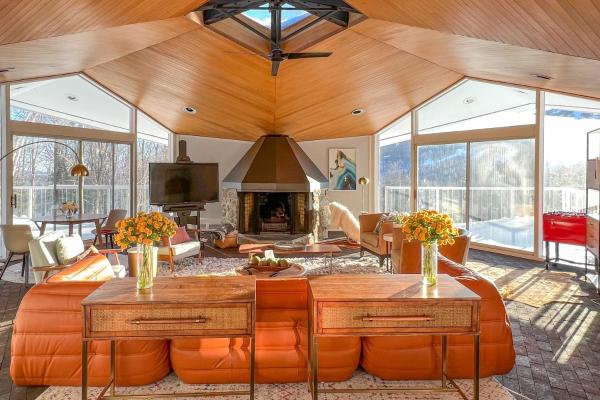 Pristine West Dover Home W/ Deck & Mountain Views! - Stratton, VT