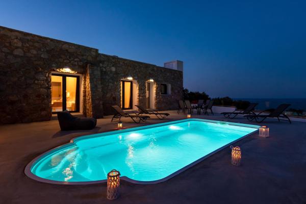 Villa Waves - Santorini